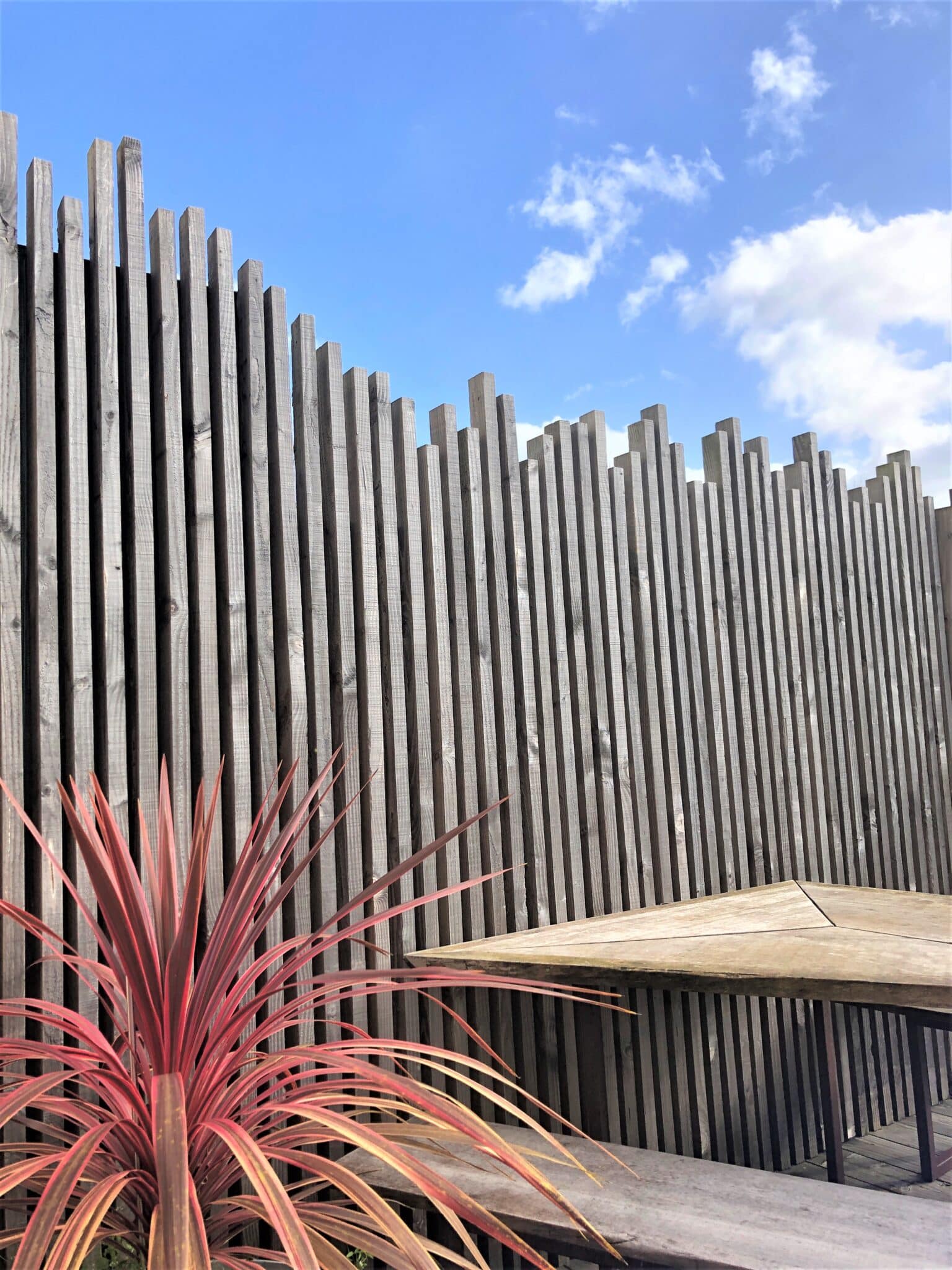 CLAUSTRA LINES V © - Métal Design