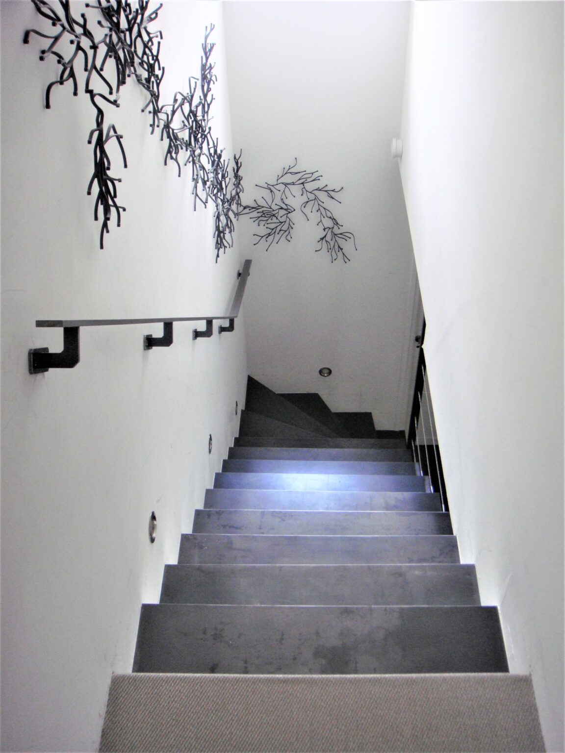 Mains courantes murales et lisses sur muret - Métal Design